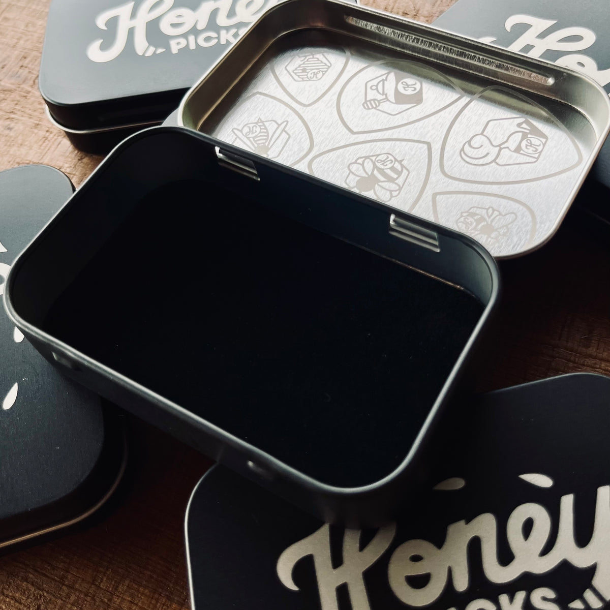 PICK TINS – Honey Picks